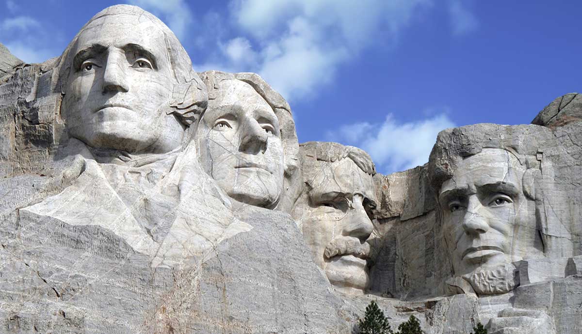 ¿Quiénes son los cuatro presidentes representados en el Monte Rushmore?