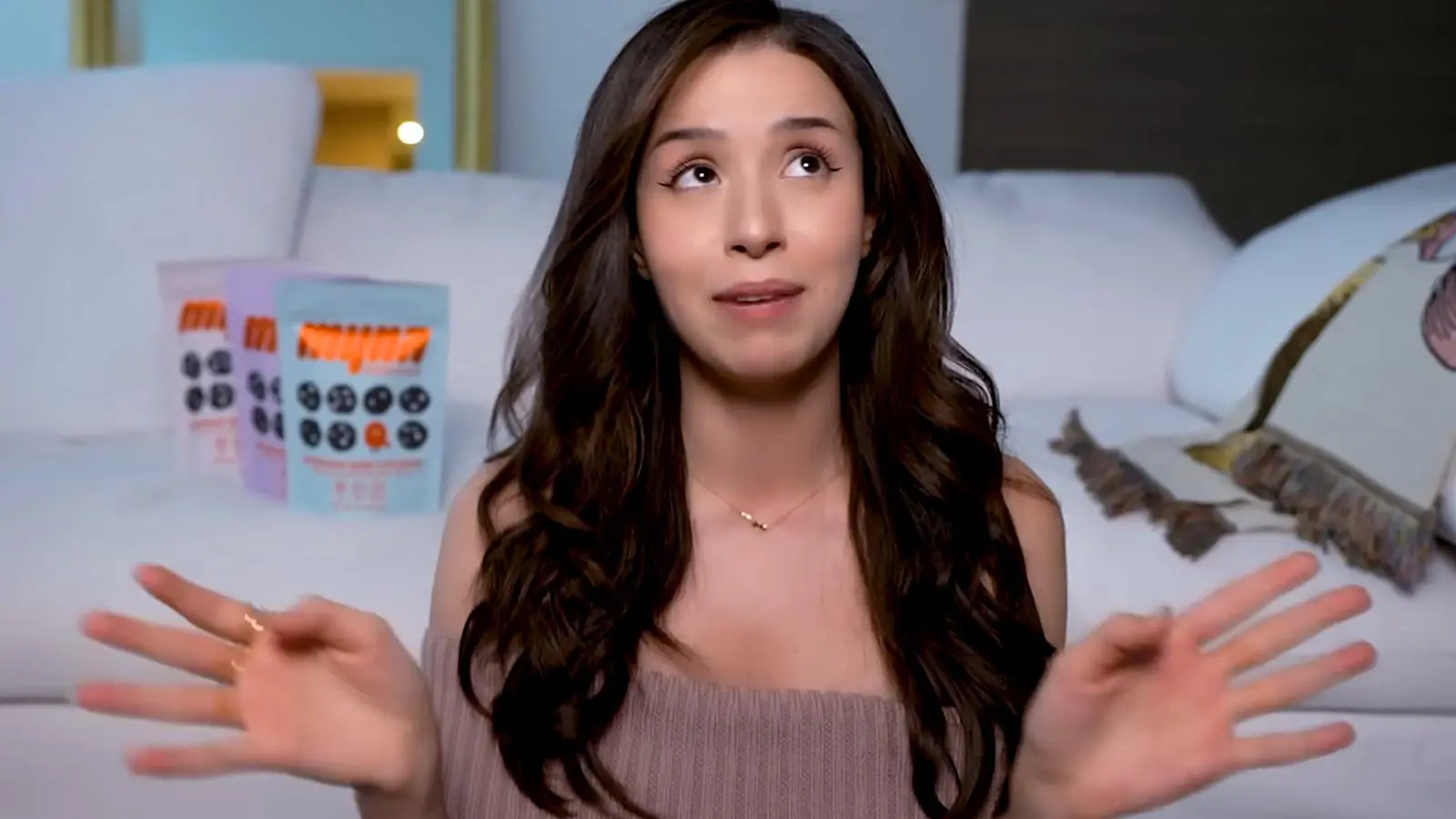 Pokimane rechazó una "bolsa seria" de YouTube en el momento álgido de ...