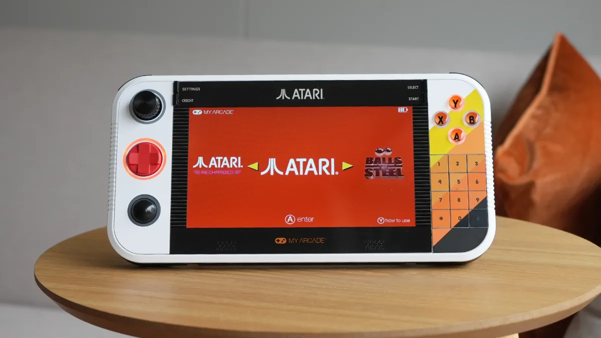 ATARI GameStation Go Review: Chunky, Chaotic Handheld Fun – Wiki Blog